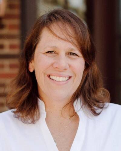 Amy Lindsay - 86Dodge Branch Office - NP Dodge Real Estate